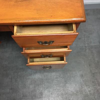 Lot 45 - Seven Drawer Vintage Desk | EstateSales.org