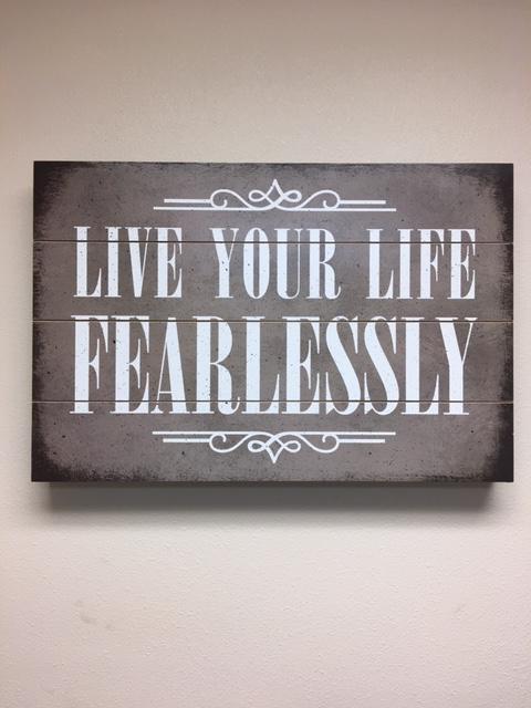 Lot 1101: Live Your Life Fearlessly | EstateSales.org