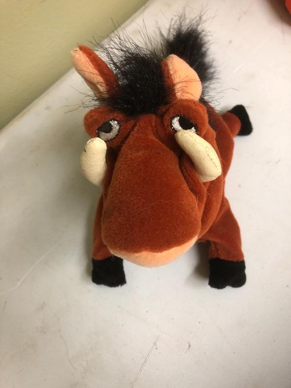 Pumba | EstateSales.org