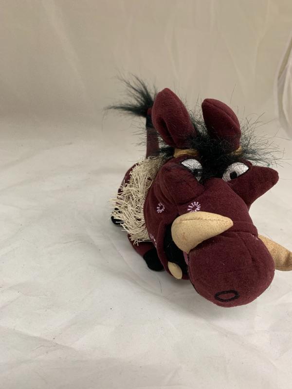 Pumba | EstateSales.org