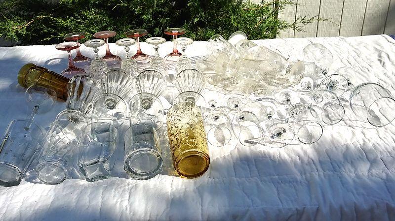 117 - Glassware | EstateSales.org