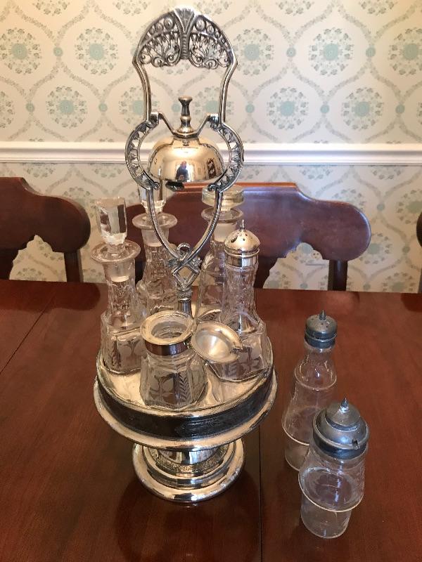 Lot # 59 Antique plated Castor Set with Bell and 2 extra inserts ...