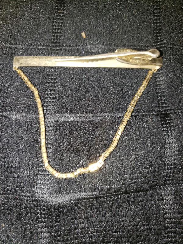 Tie Pin | EstateSales.org