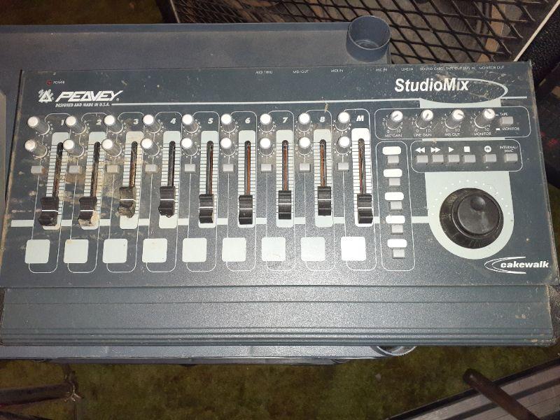 PEAVEY STUDIO MIX MIXER | EstateSales.org
