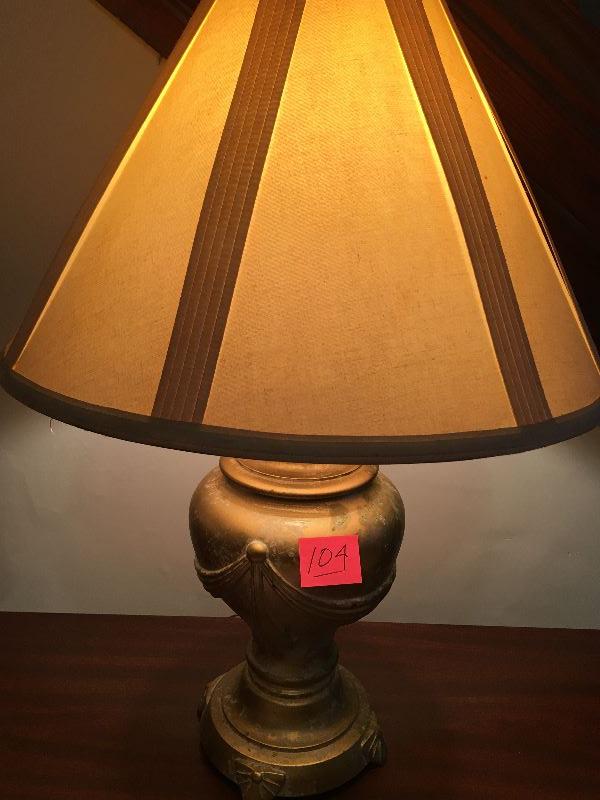 104 Lamp | EstateSales.org