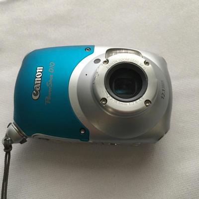 Lot 115 - Canon Powershot D10 Digital Camera | EstateSales.org