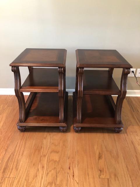 Matching End Tables | EstateSales.org