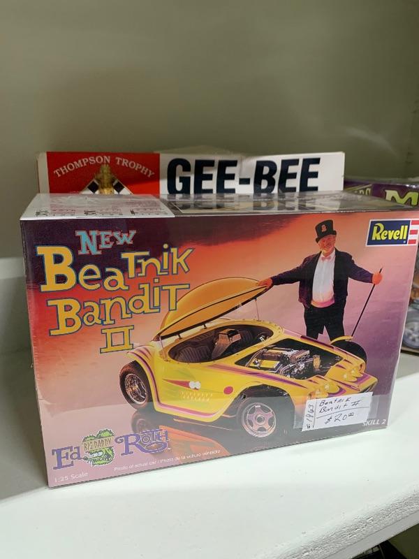 Revell Beatnik bandit 2 model kit sealed | EstateSales.org