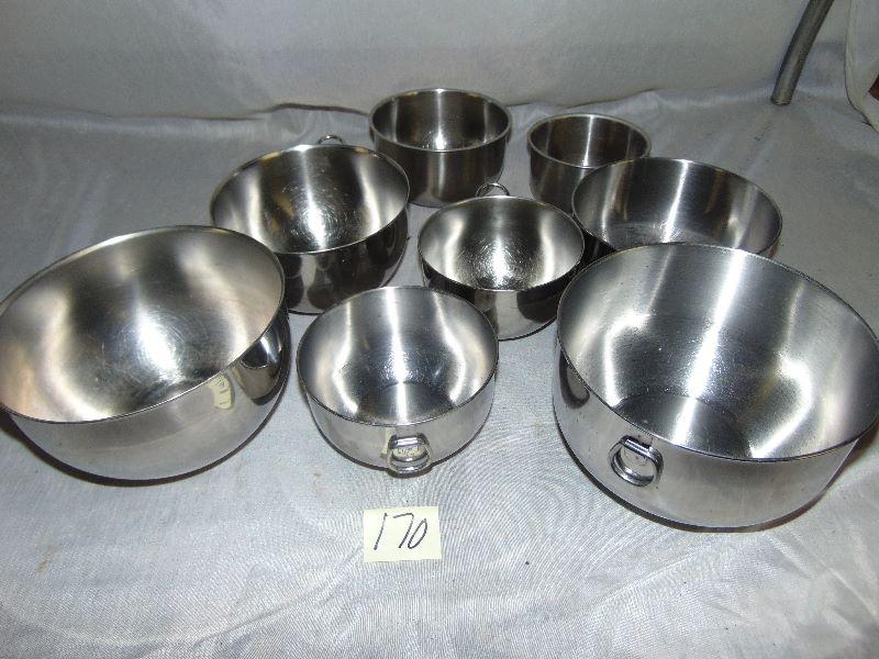 170 Aluminum bowls | EstateSales.org