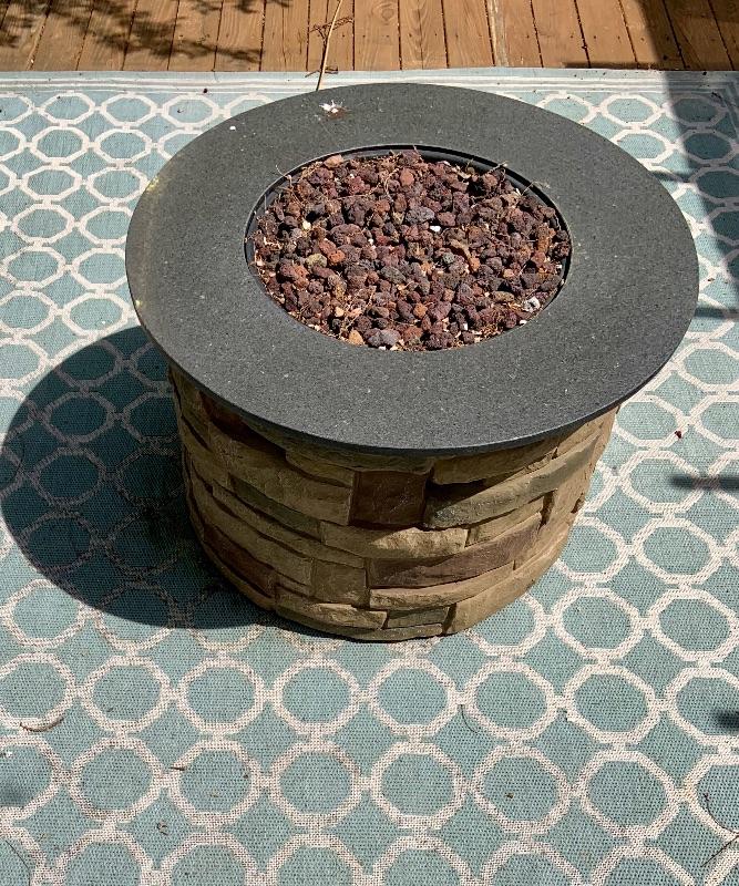 Fire Pit Lot | EstateSales.org