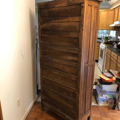 Lot 88 - Antique Acme Pie Safe | EstateSales.org
