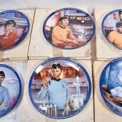 Lot 99: Set of Star Trek Hamilton Collection Plates | EstateSales.org