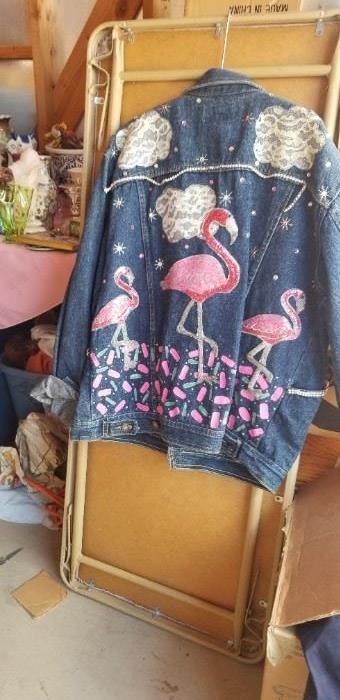 #50 Great funky pink Flamingo denim jacket | EstateSales.org