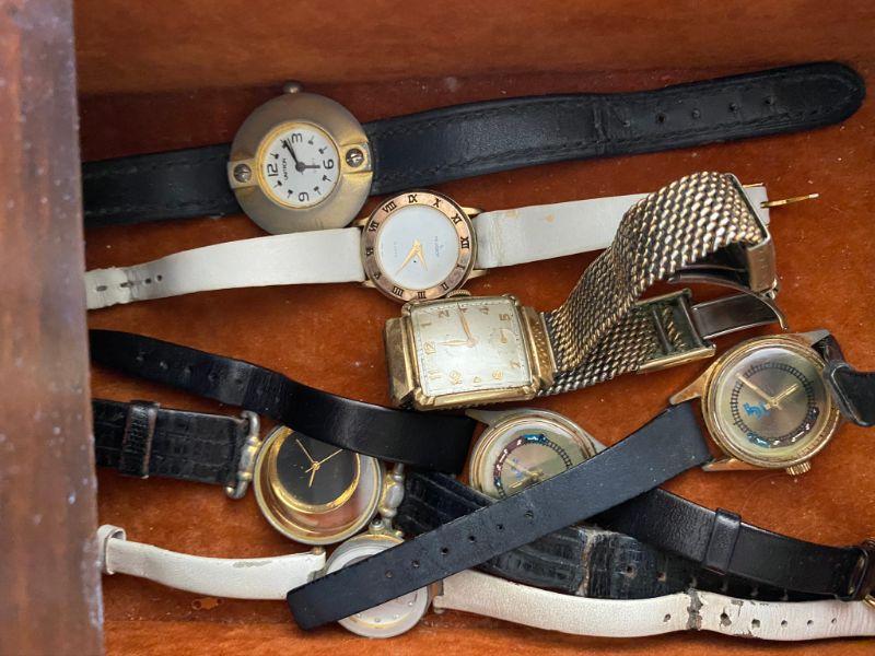 Watches--Lot | EstateSales.org