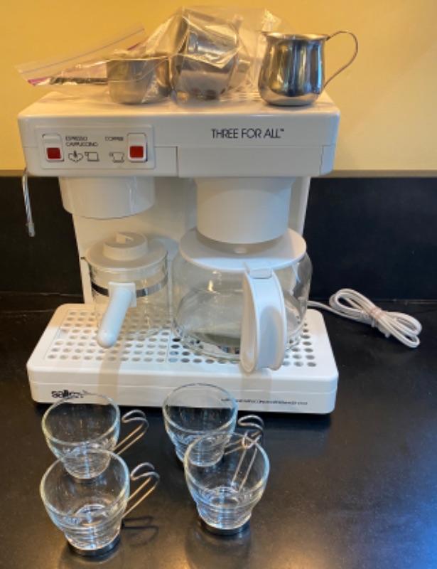 Lot# 233 Salton Espresso coffee Machine | EstateSales.org