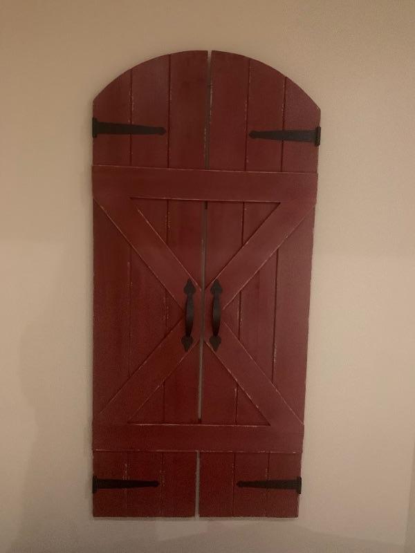 Decorative Doors | EstateSales.org