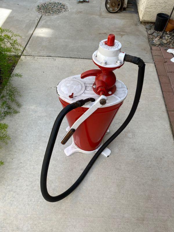 Vintage ARO Lubester Hand Pump Grease Pump | EstateSales.org