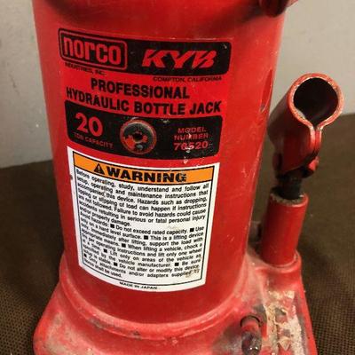 #214 NORCO 20 ton Bottle Jack | EstateSales.org