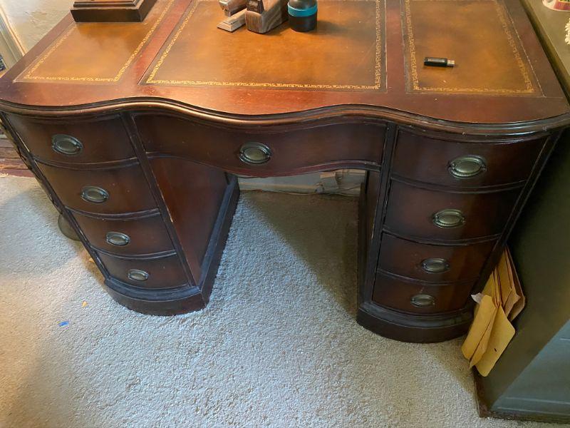 Vintage Desk with Leather Inlay | EstateSales.org