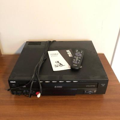 Lot 12 - RCA 5 Disc CD Player | EstateSales.org