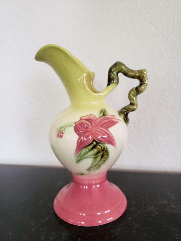 Lot 125: Vintage Hull Pottery Pitcher | EstateSales.org