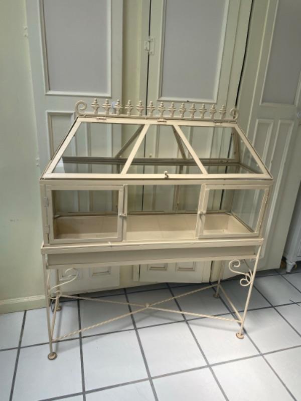Lot # 633 Large Metal Glass Terrarium on Stand | EstateSales.org