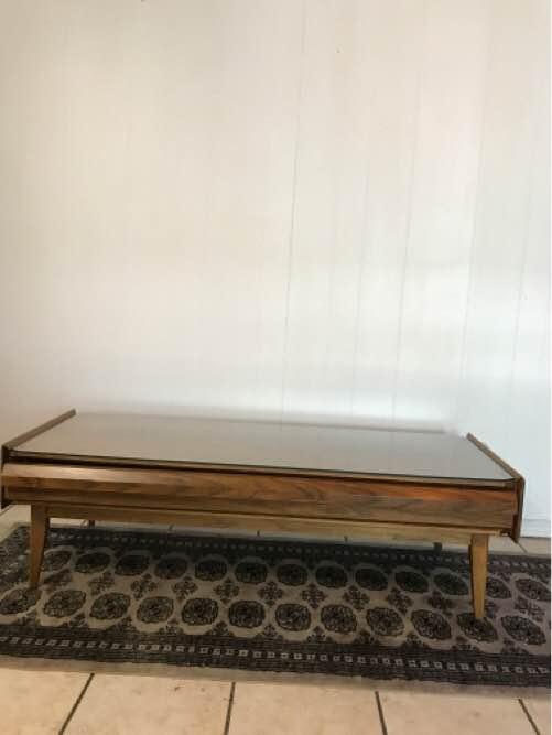 Vintage Lane Coffee Table | EstateSales.org
