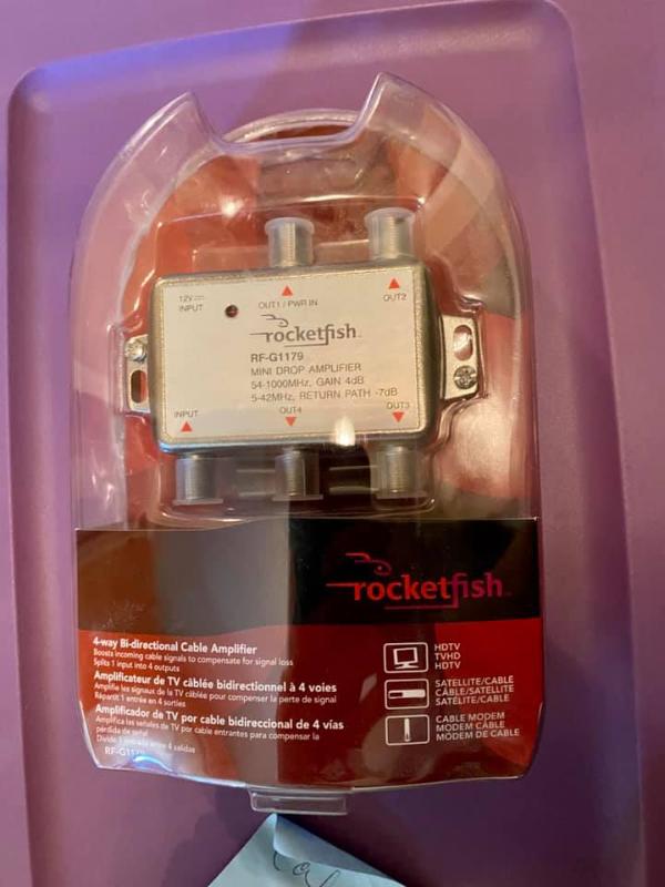 ROCKETFISH 4-WAY BI-DIRECTIONAL CABLE ADAPTER | EstateSales.org