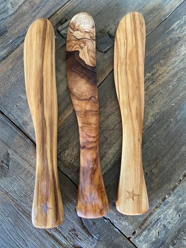 3 x Olive Wood Cheese dip spreaders | EstateSales.org