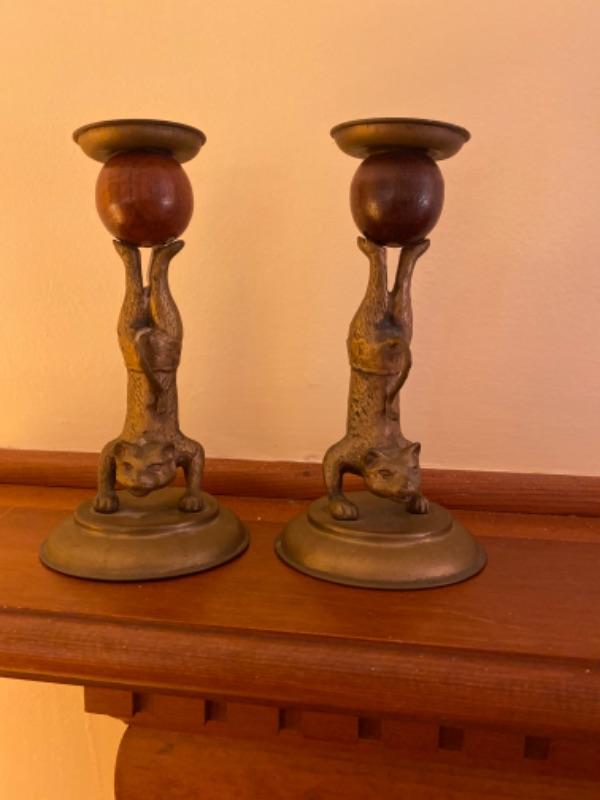 479: Vintage 1977 Arthur Court Cat Candlesticks | EstateSales.org