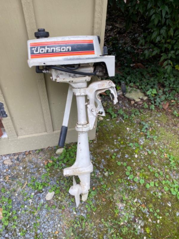 540: Vintage Johnson 2hp Outboard Motor | EstateSales.org