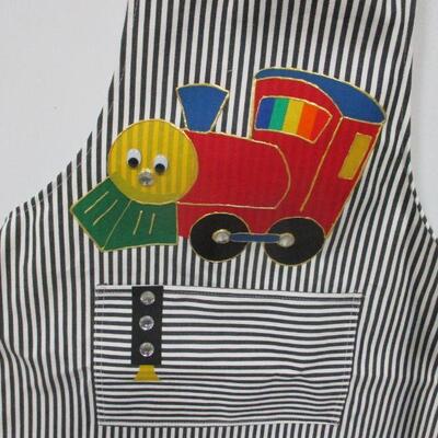 Lot 113 - Train Engine Apron | EstateSales.org