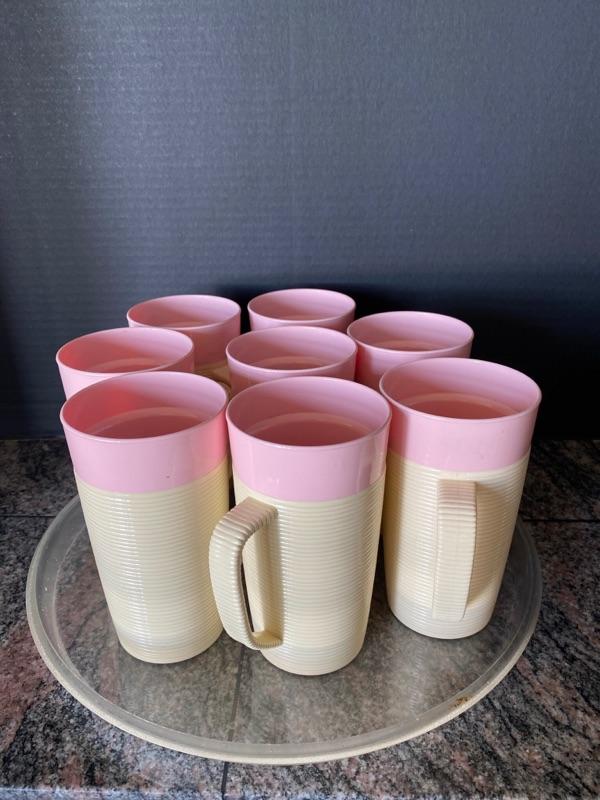 A - 549. Vintage Raffiaware, Set of 8 | EstateSales.org