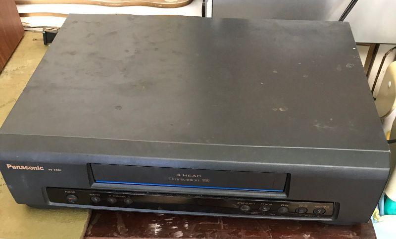 VHS Player | EstateSales.org