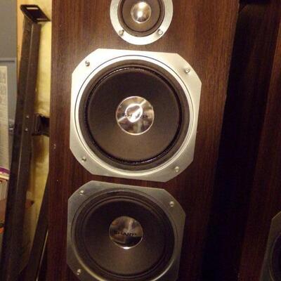 LOT 254 PAIR OF SHARP TOWER SPEAKERS | EstateSales.org