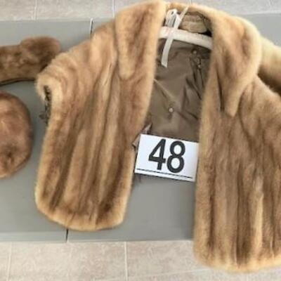 LOT#48U: Joseph W Horak Fur Lot | EstateSales.org