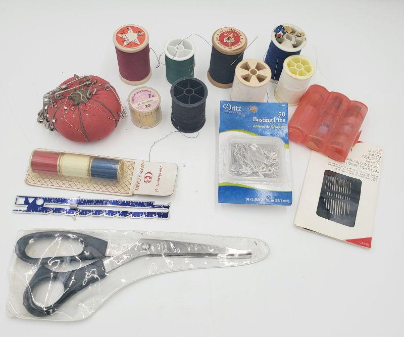 ASSORTED SEWING BUNDLE | EstateSales.org