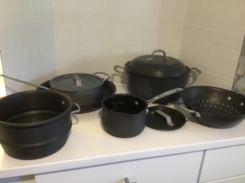 D - 603 Cuisinart And Calphalon Cookware | EstateSales.org