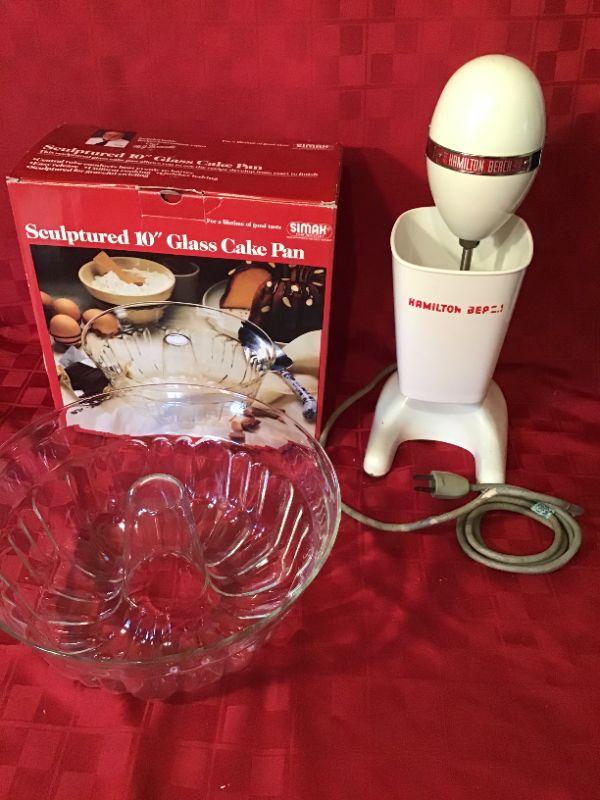 DR#91 - New glass cake pan & Hamilton Beach Blender | EstateSales.org