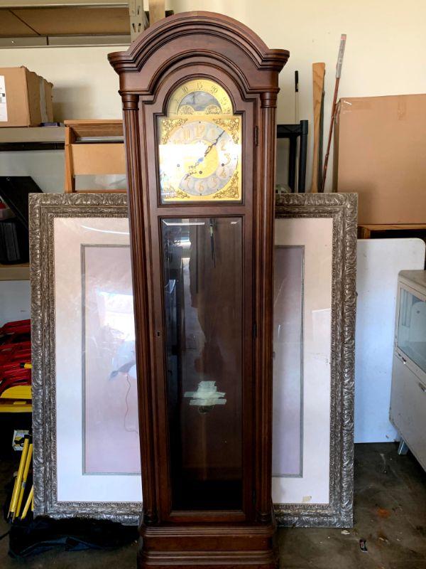 Grand Father Clock | EstateSales.org
