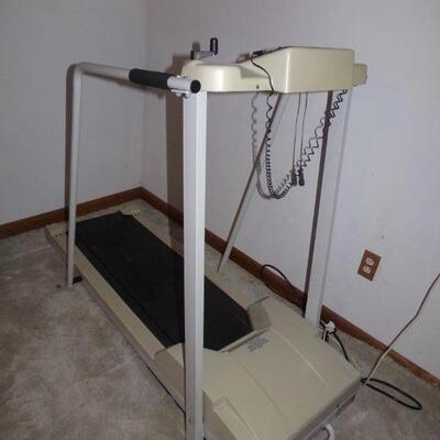 LOT 128 ROADMASTER TREADMILL | EstateSales.org