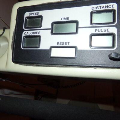 LOT 128 ROADMASTER TREADMILL | EstateSales.org