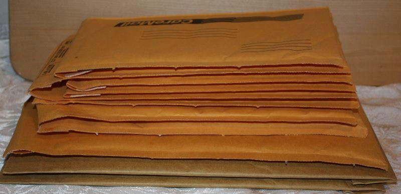 Padded envelopes | EstateSales.org
