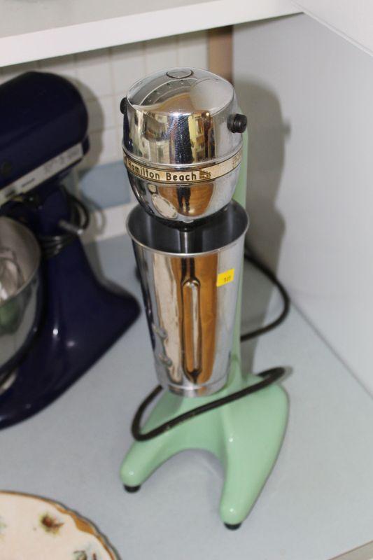 Vintage Jadeite Hamilton Beach 33 milkshake blender (#105 ...