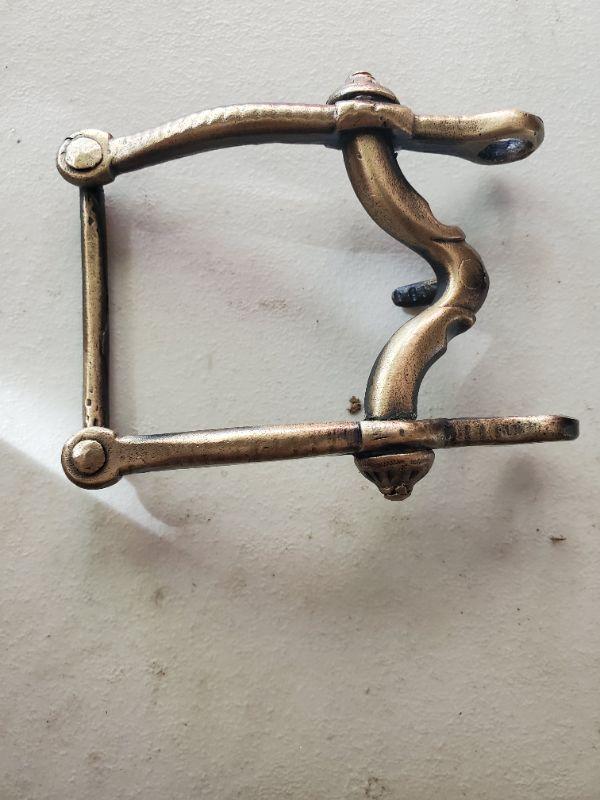 Bit belt buckle | EstateSales.org