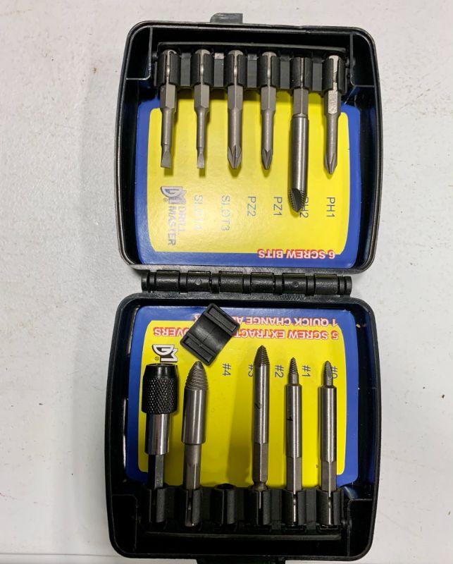 Screw Bits in box | EstateSales.org