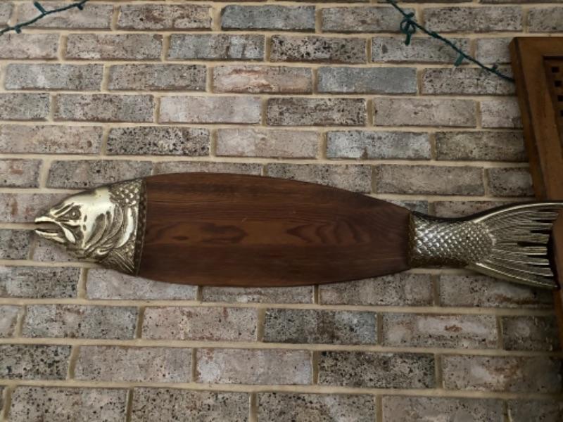 128 Vintage Apco Wood and Metal Fish Tray | EstateSales.org
