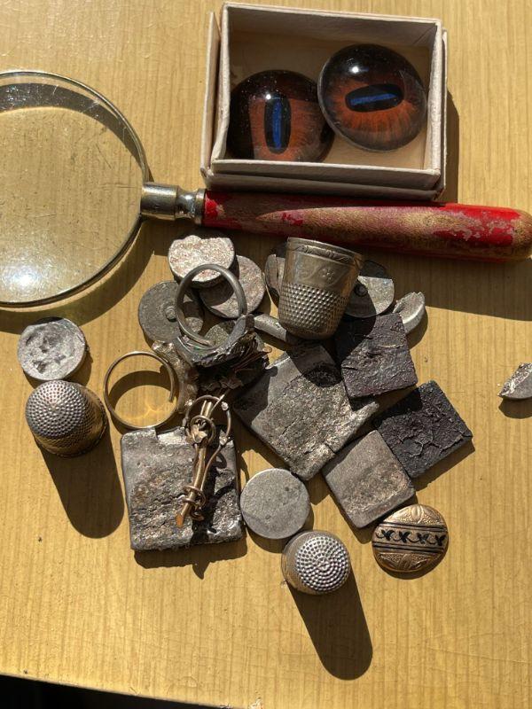 Unique collectors lot of smalls | EstateSales.org
