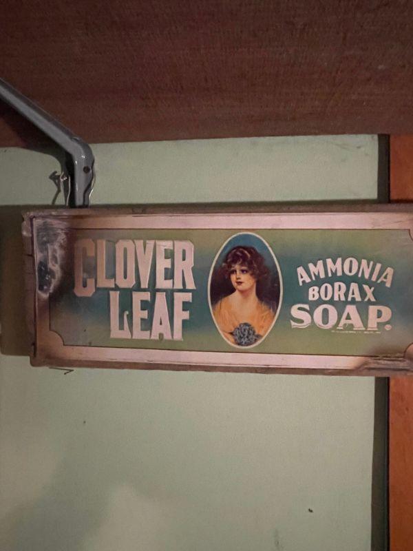 Clover Leaf Anmonia borax soap | EstateSales.org
