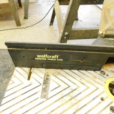Wolfcraft Router Table and Router 41"x15" | EstateSales.org